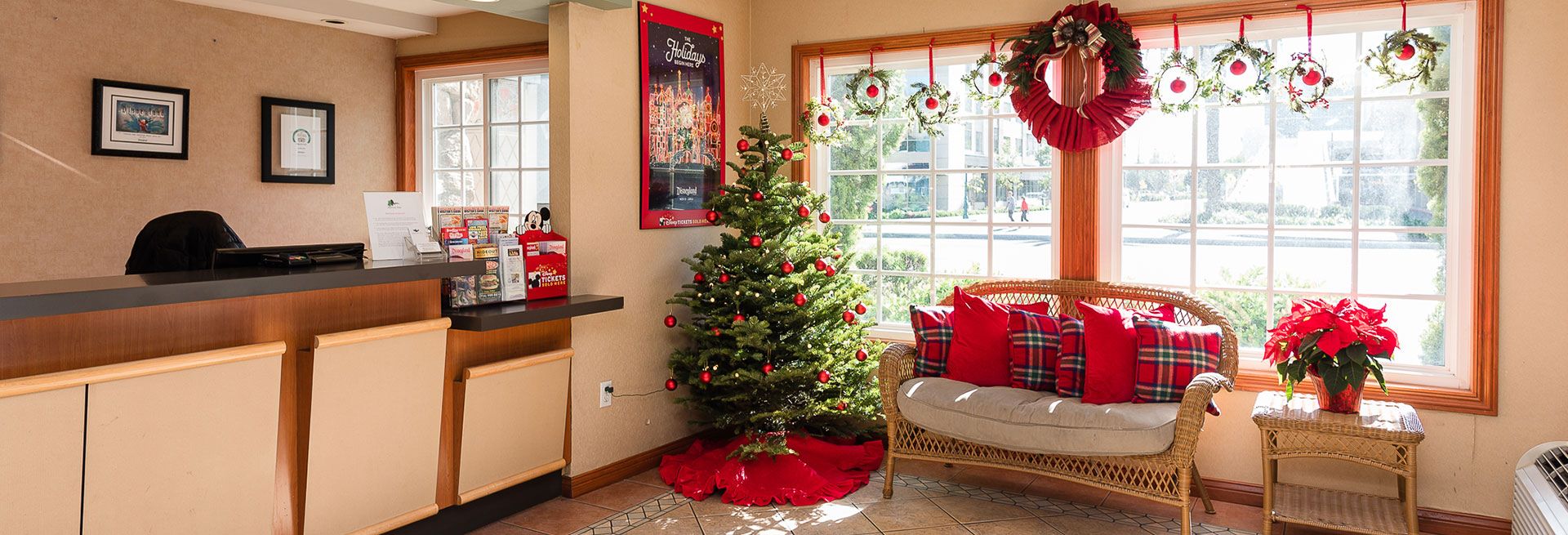 Affordable Anaheim Hotel Near Disneyland® - Alpine Inn Anaheim